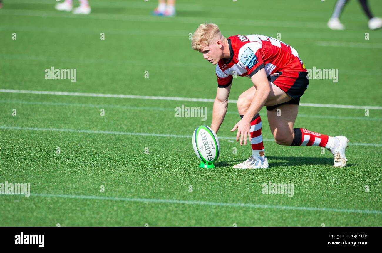 Rugby kick 50 hi-res stock photography and images - Alamy