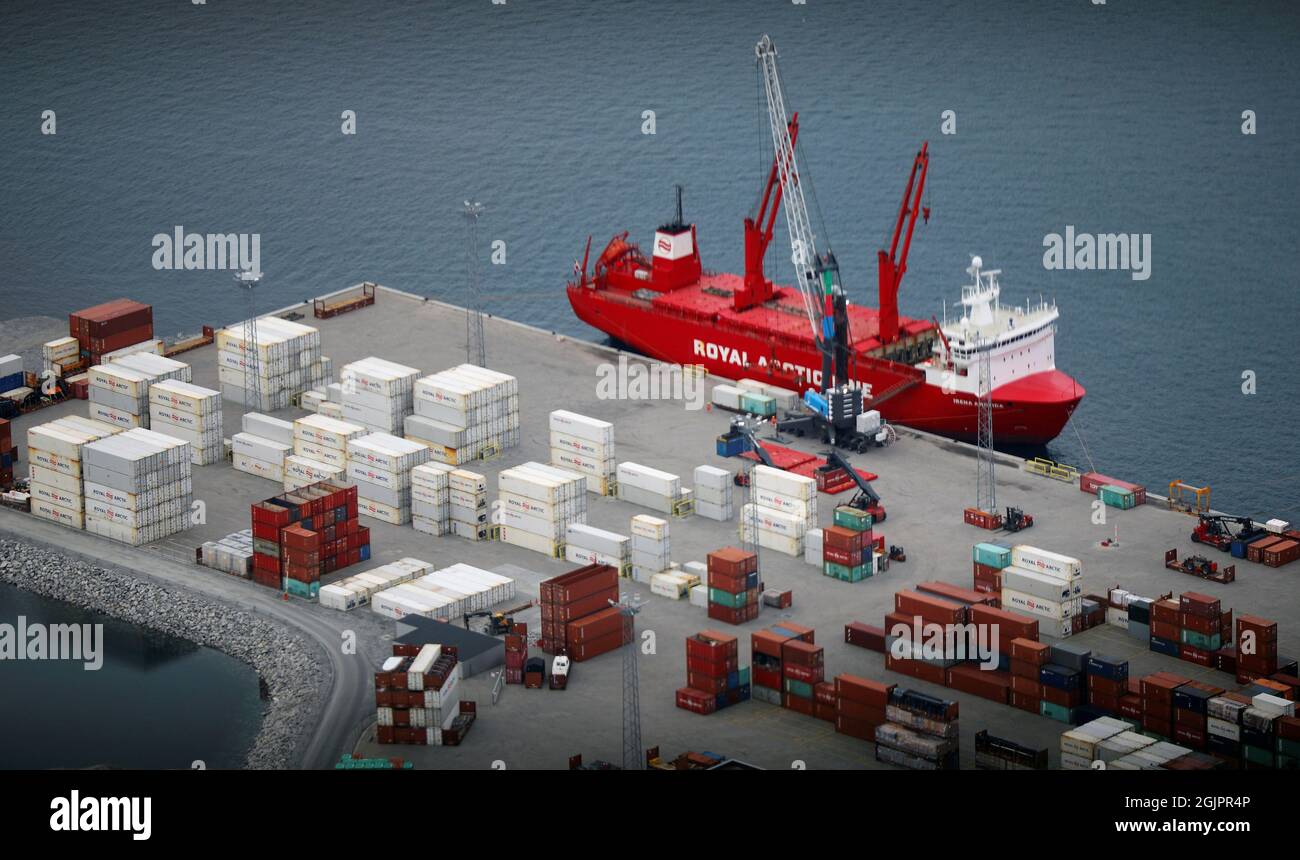 Royal arctic line hi-res stock photography and images - Alamy