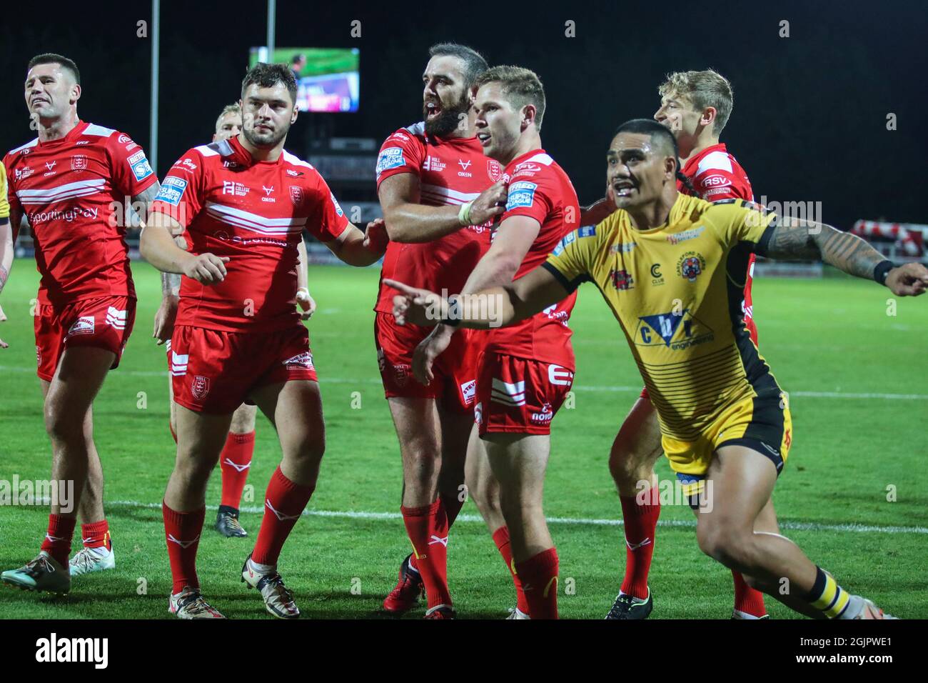 Matt Parcell (9) of Hull KR celebrates his try while Peter Mata'utia (3 ...