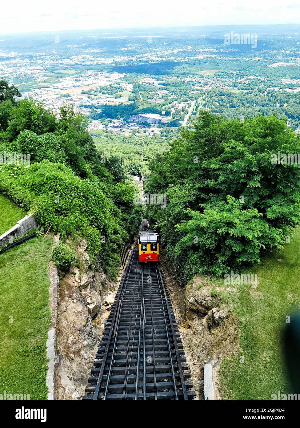 Train going up mountain hi-res stock photography and images - Alamy
