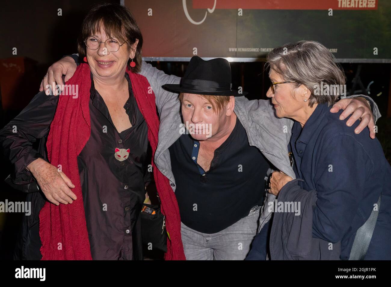 Tina engel hi-res stock photography and images - Alamy