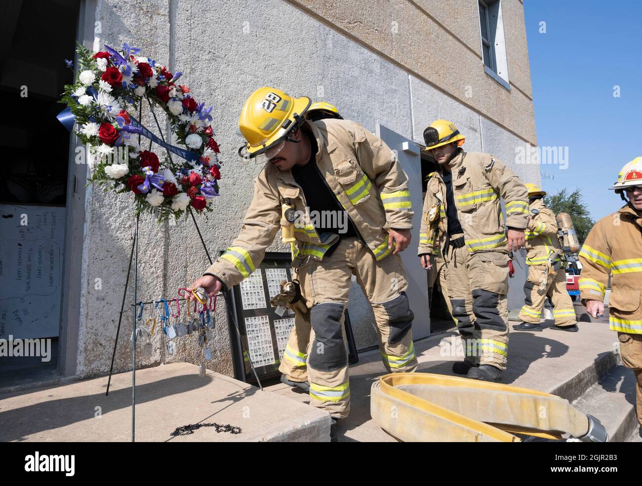 Austin, Texas, USA. 11th Sep, 2021. Austin Firemen participate in a six ...