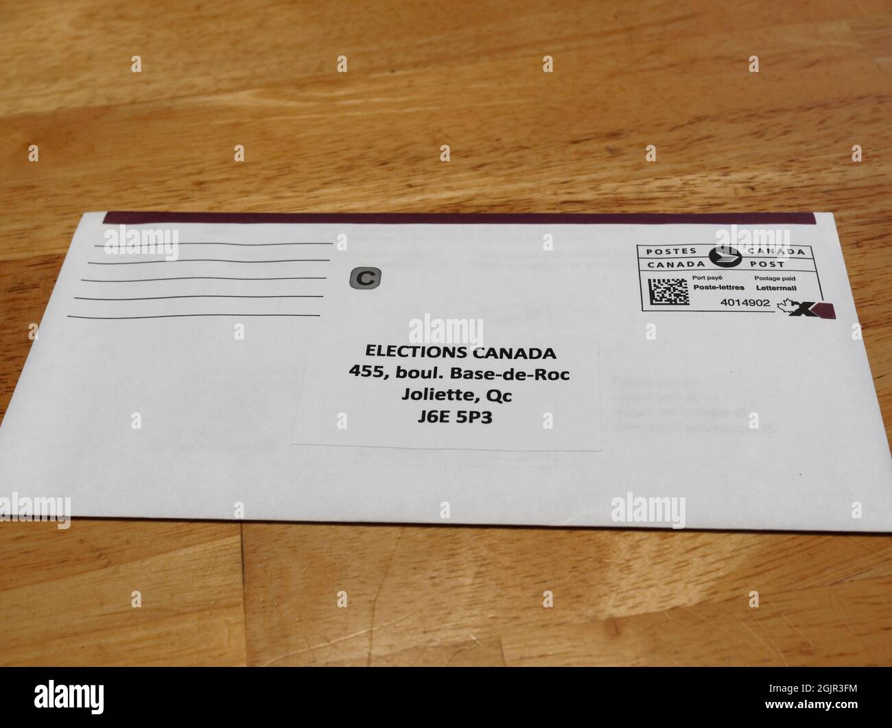 Your return envelope hi-res stock photography and images - Alamy