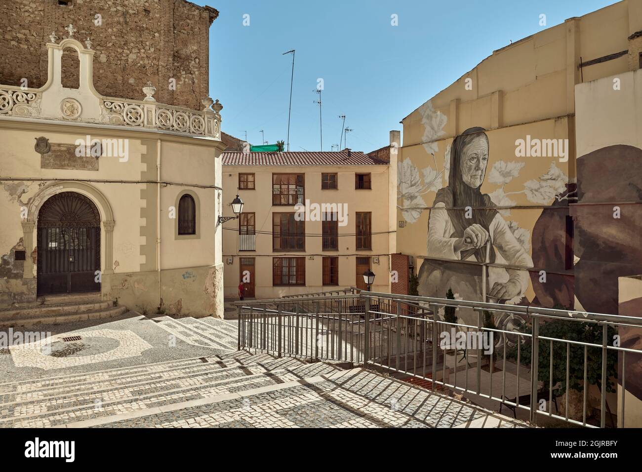 Urban art, graffiti by the artist, Lula Goce on the Cuesta de las ...