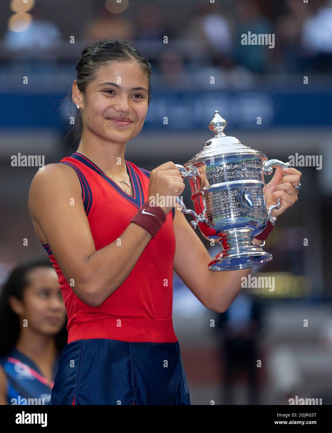 Raducanu us open trophy hi-res stock photography and images - Alamy