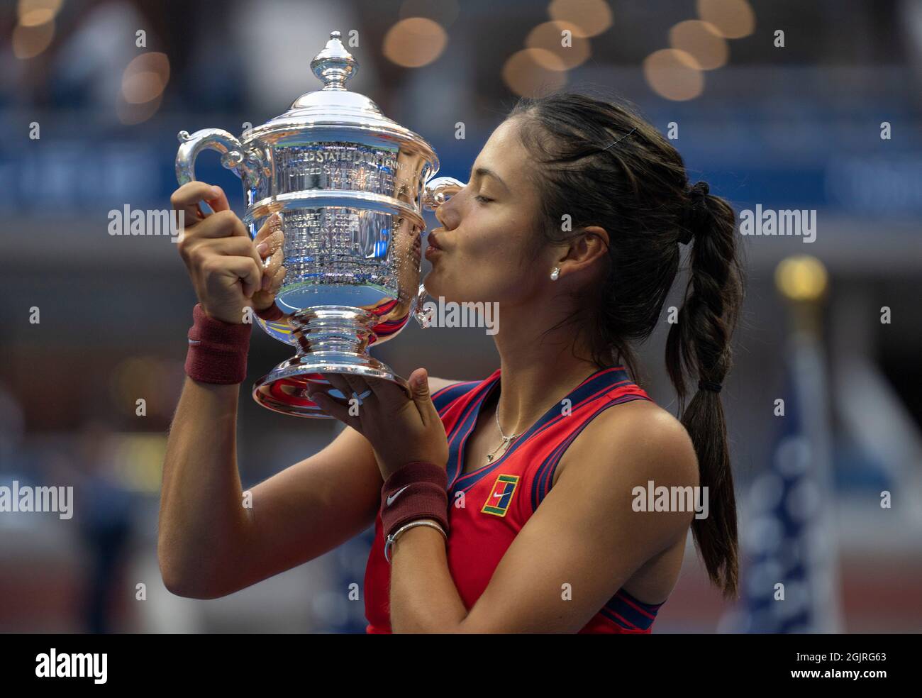 Emma raducanu wins us open hi-res stock photography and images - Alamy