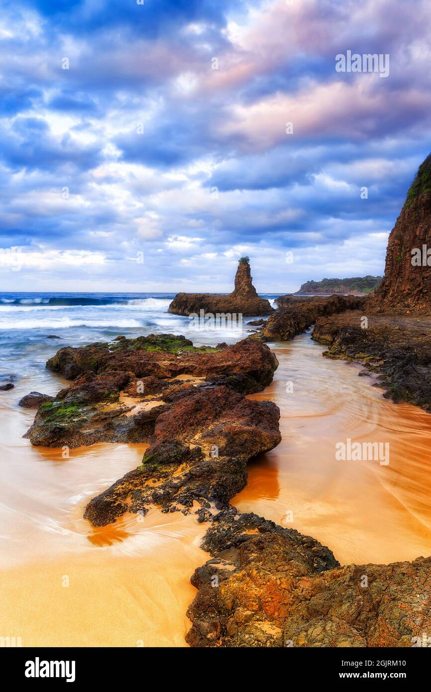 Cathedral rock and rugged terrain of basalt rock formations on Jones ...