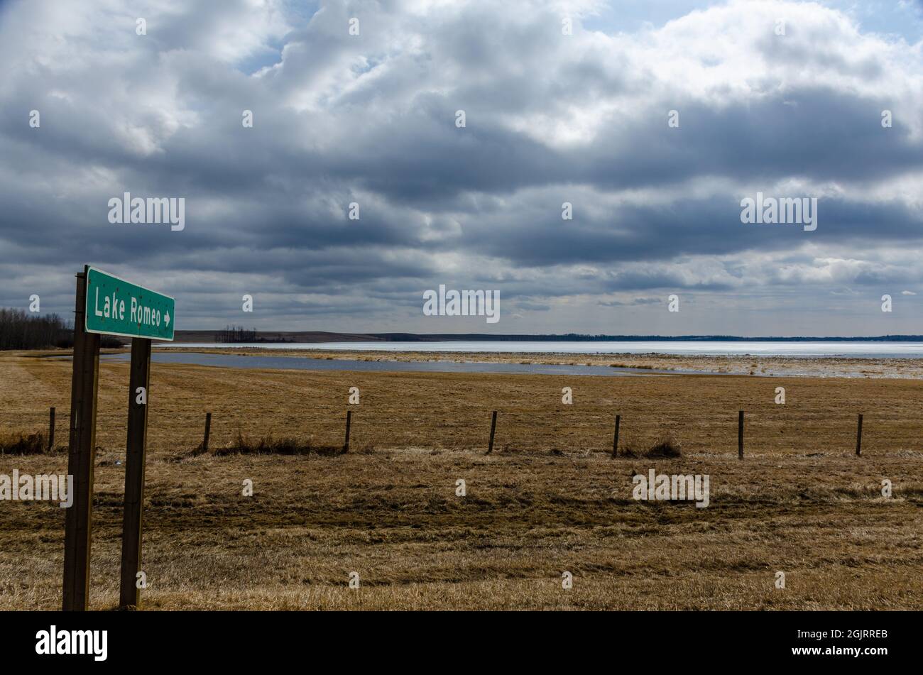 lake romeo, alberta, canada Stock Photo - Alamy