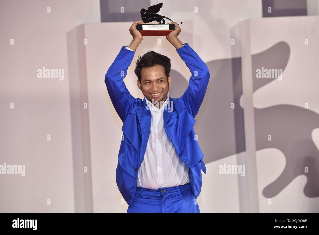 Best actor 2021 hi-res stock photography and images - Alamy