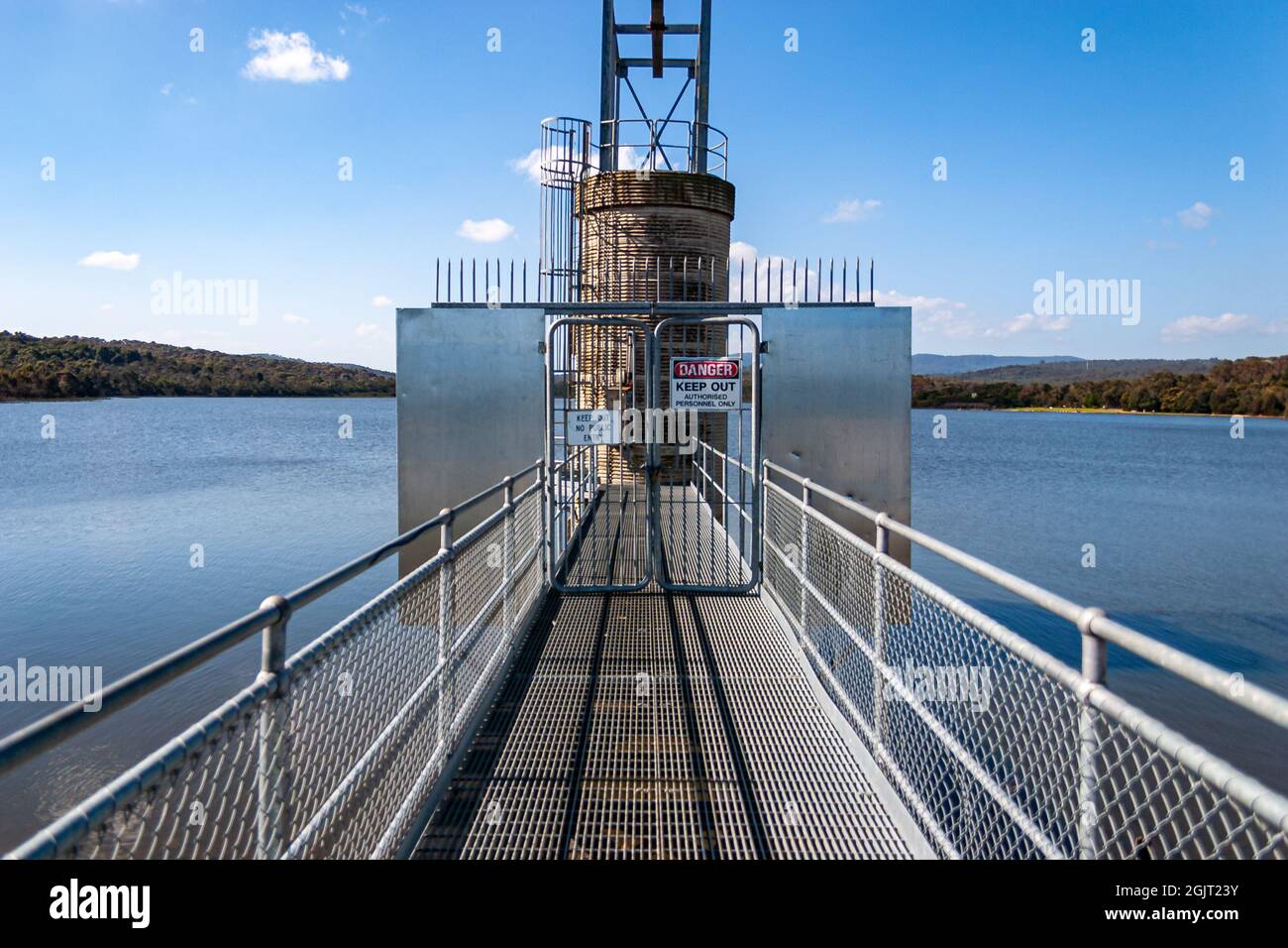 Danger Keep Out sign on a jetty at Lysterfield lake park Stock Photo ...