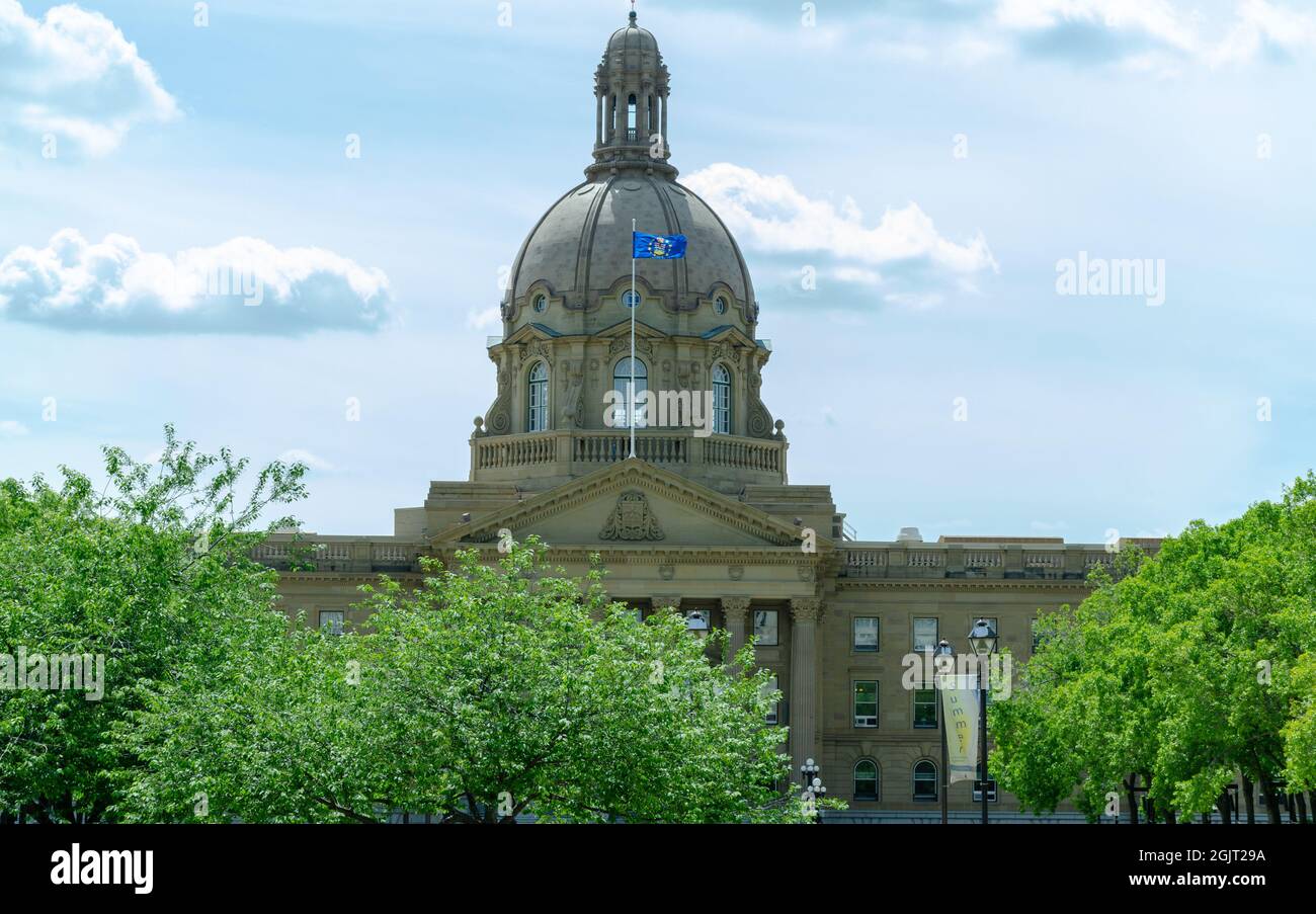Edmonton Fountains High Resolution Stock Photography and Images - Alamy