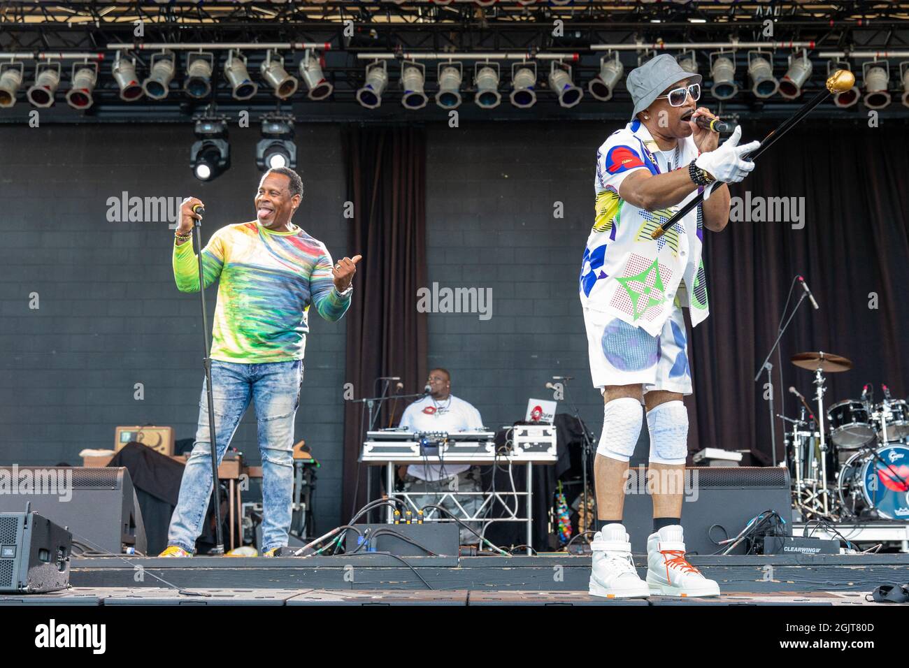 Master Gee (Guy O'Brien) and Wonder Mike (Michael Wright) of The ...