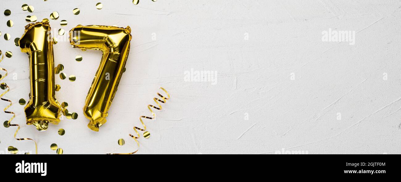 Number seventeen hi-res stock photography and images - Alamy