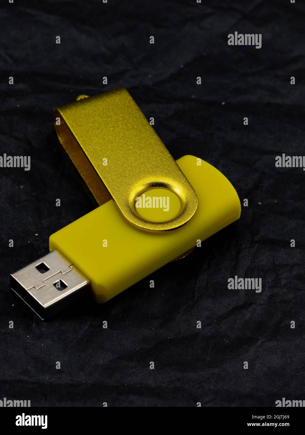 Flash device hi-res stock photography and images - Alamy