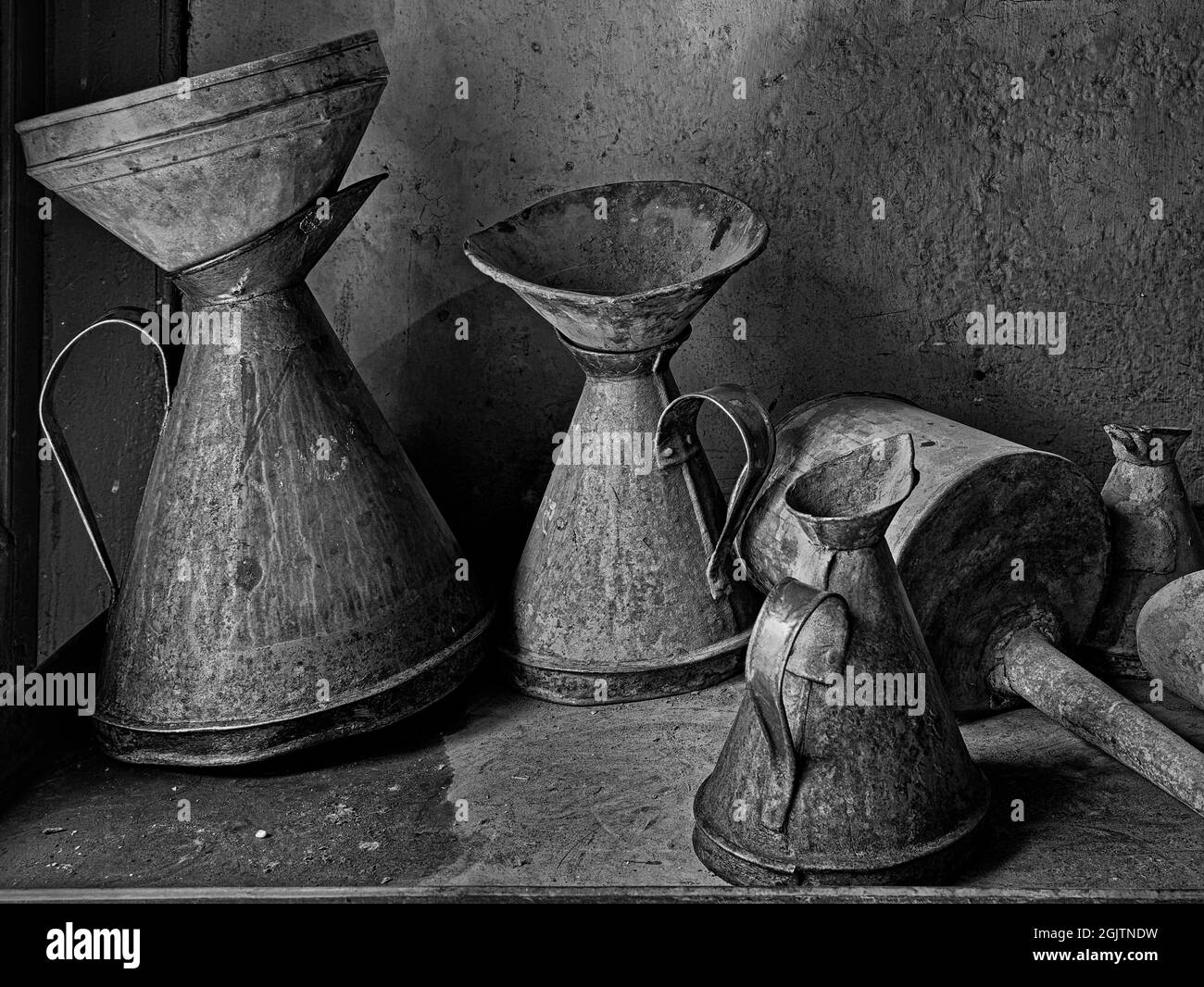 Measuring cup of oil Black and White Stock Photos & Images - Alamy