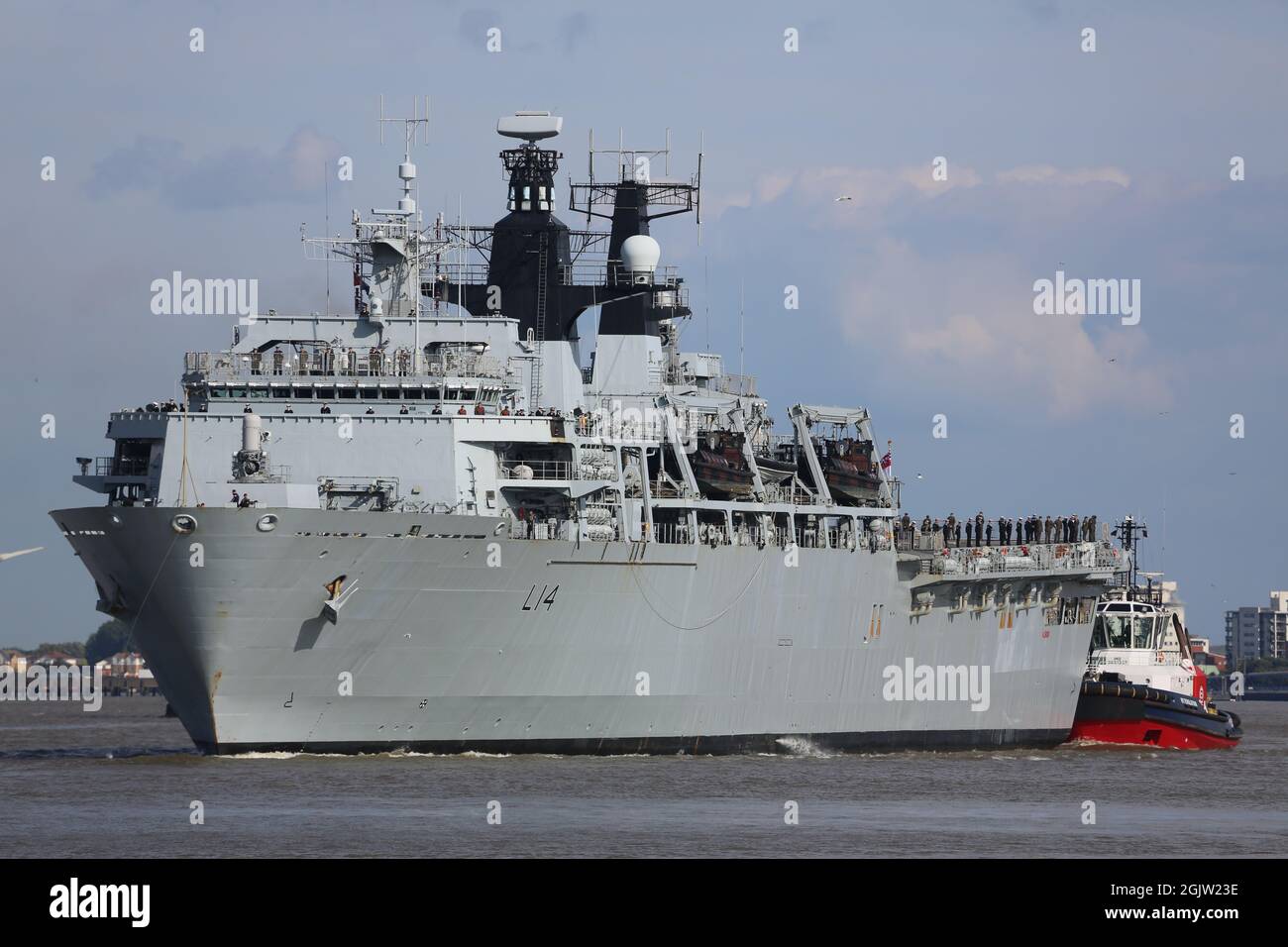 Woolwich, United Kingdom. 11th September 2021. HMS Albion at the Thames ...