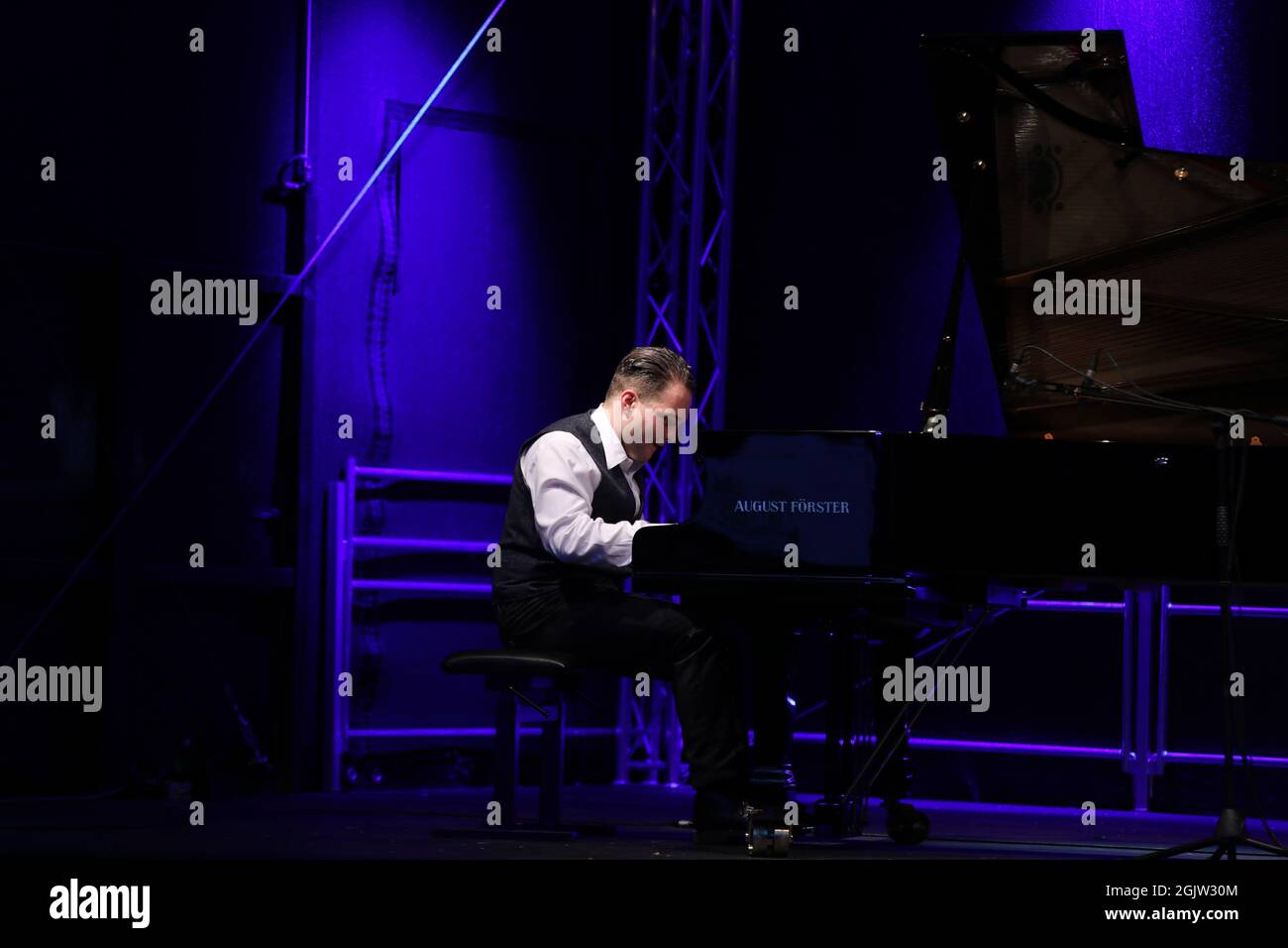 Pianisten High Resolution Stock Photography and Images - Alamy
