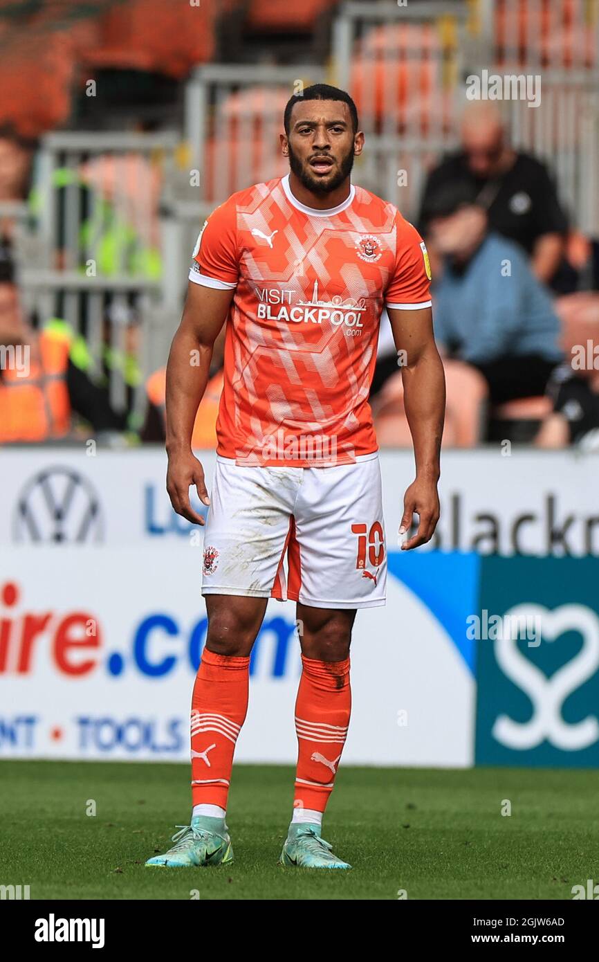 Keshi Anderson #10 of Blackpool during the game Stock Photo - Alamy