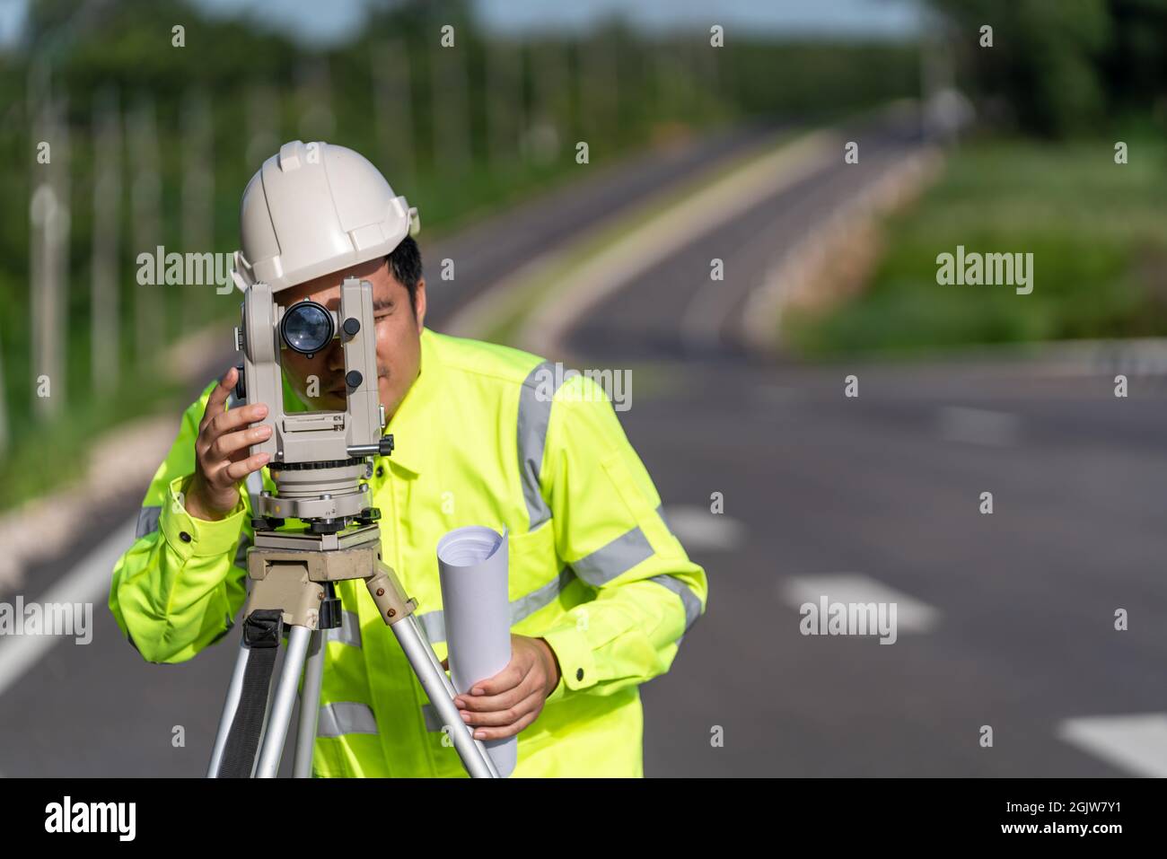 Survey engineer hi-res stock photography and images - Alamy