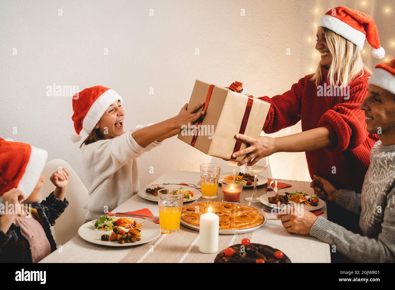 Santa family hi-res stock photography and images - Alamy