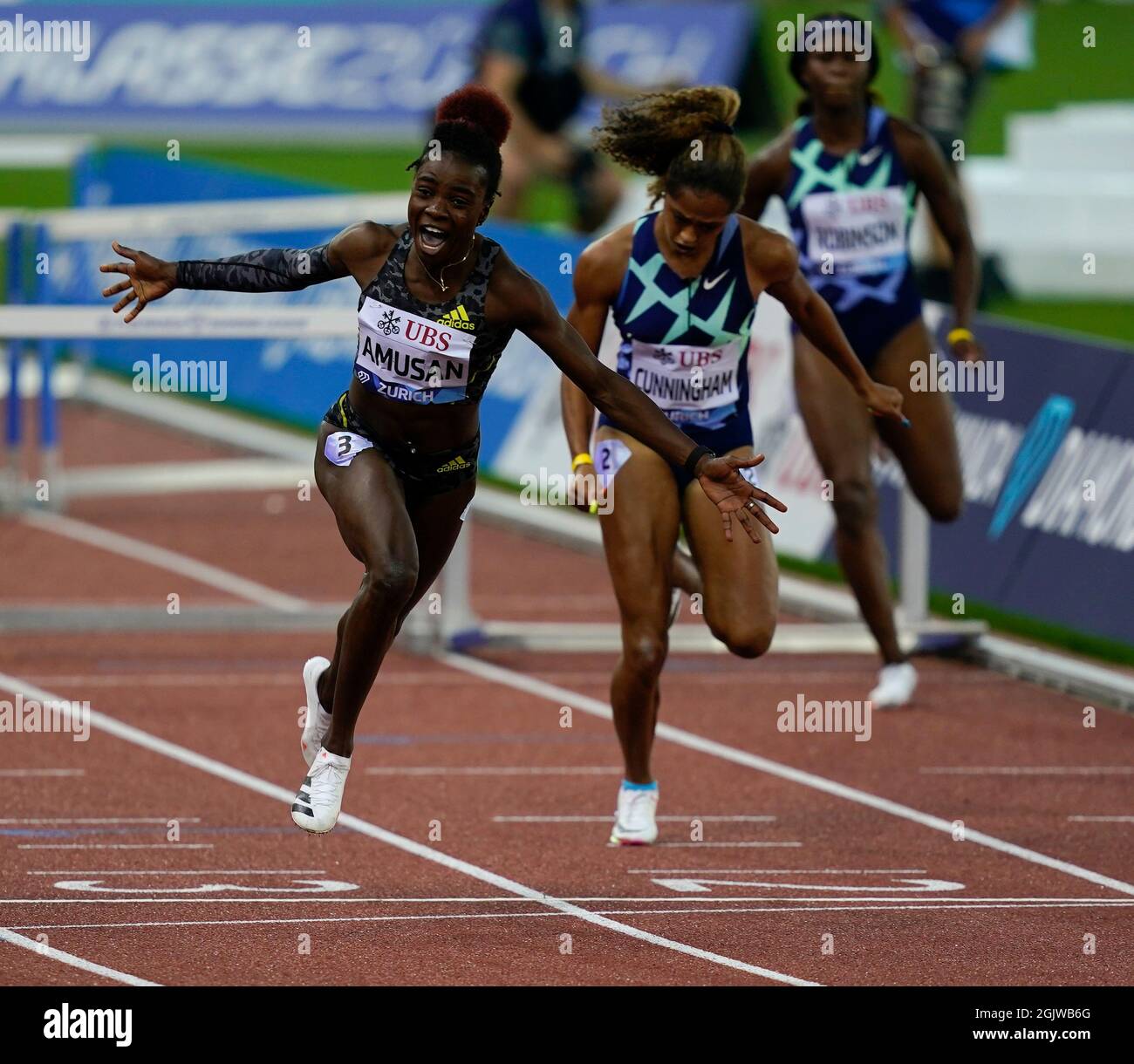 Zurich,, 09 Sep 2021 100m hurdles winner Tobi Amusan (L) Gabriele ...