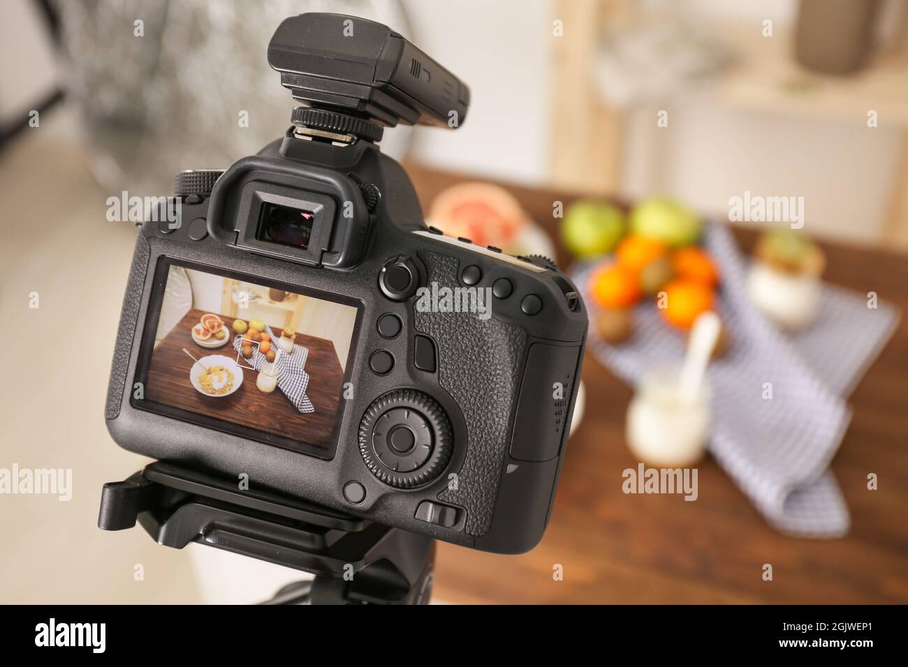 Photo of food on camera display while shooting Stock Photo - Alamy