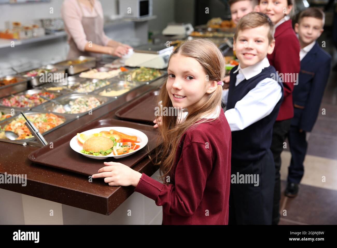Child school lunch counter hi-res stock photography and images - Alamy