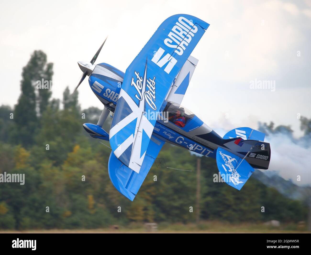 Rich Goodwin demonstrated his skills flying his blue Pitts Special ...