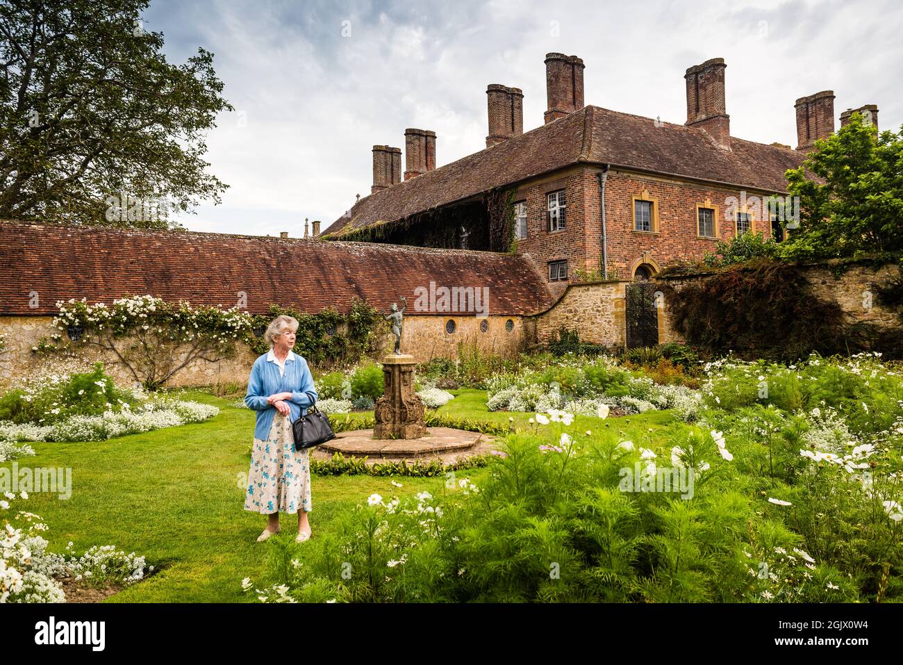 Barrington Court House and Gardens in Somerset Stock Photo - Alamy