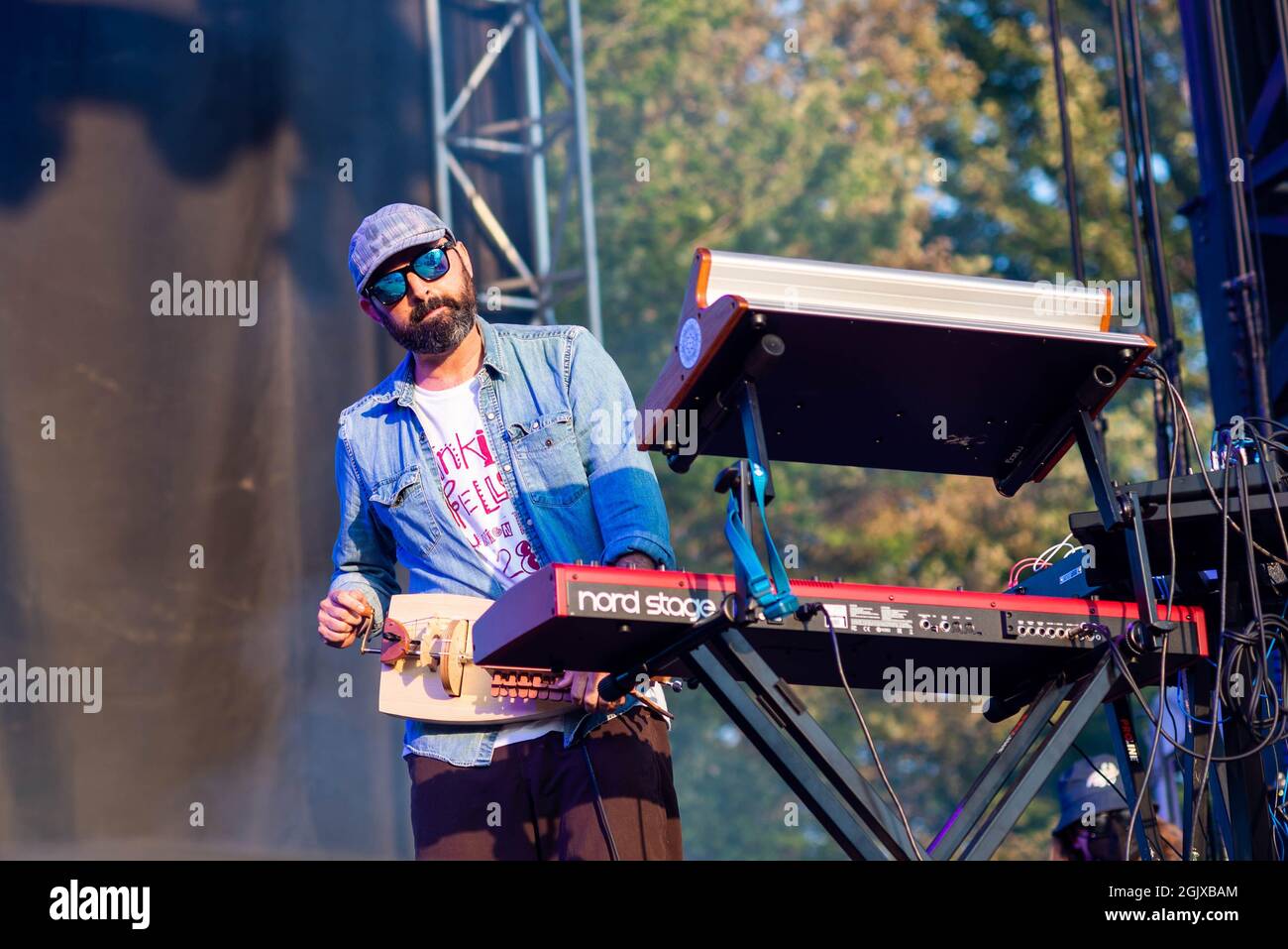 Animal collective hi-res stock photography and images - Alamy