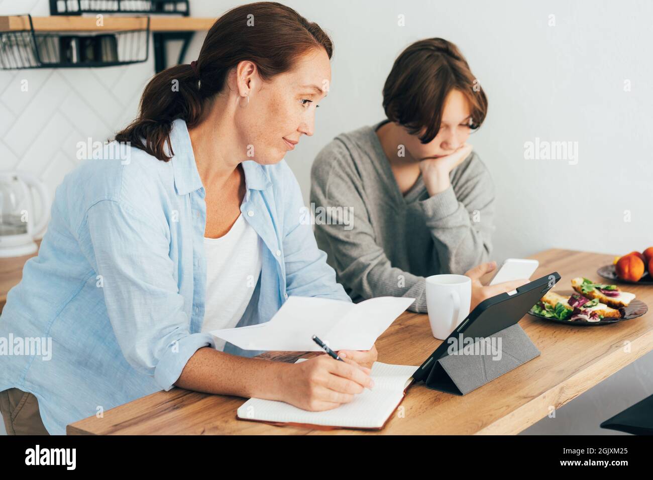 Family gadgets hi-res stock photography and images - Alamy