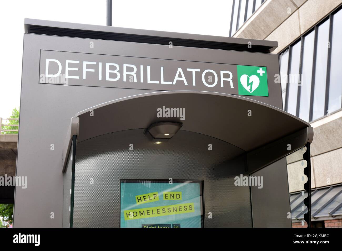 Public heart attack machine hi-res stock photography and images - Alamy