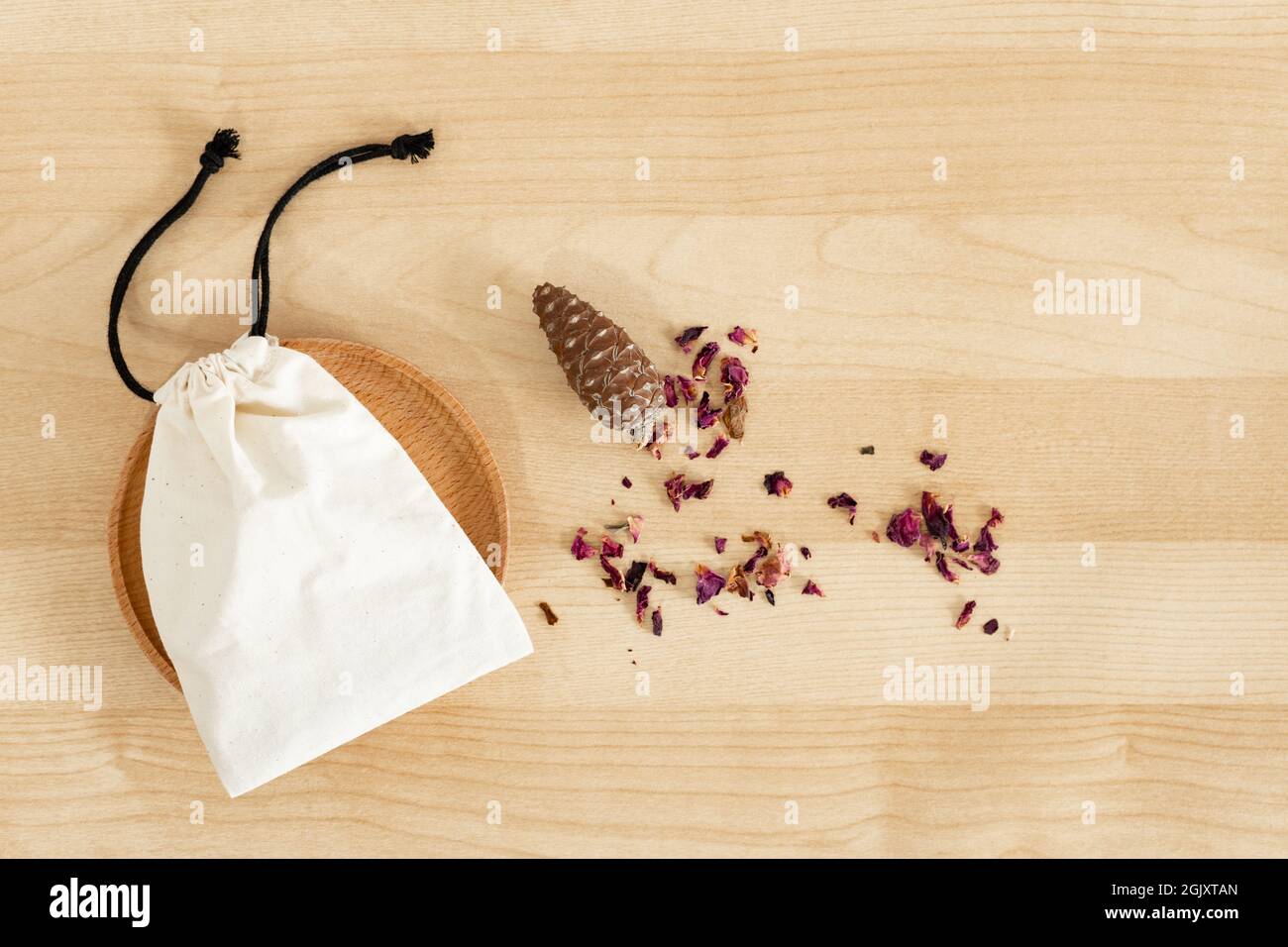Desk cloth hi-res stock photography and images - Alamy