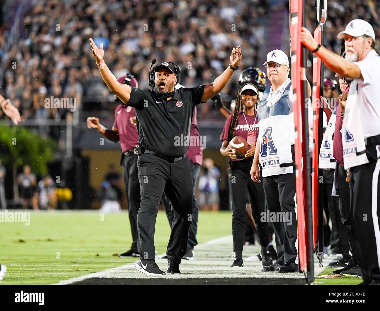 Bethune cookman head coach terry sims hi-res stock photography and ...