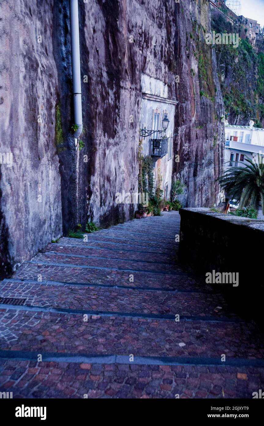 Cliff side stairs hi-res stock photography and images - Alamy