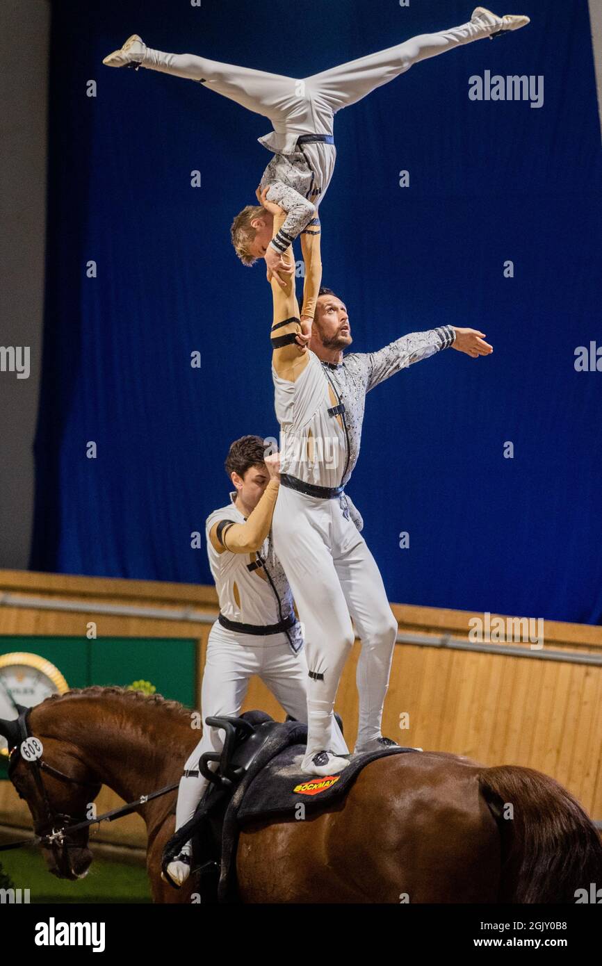 Vaulting equestrian team hi-res stock photography and images - Alamy