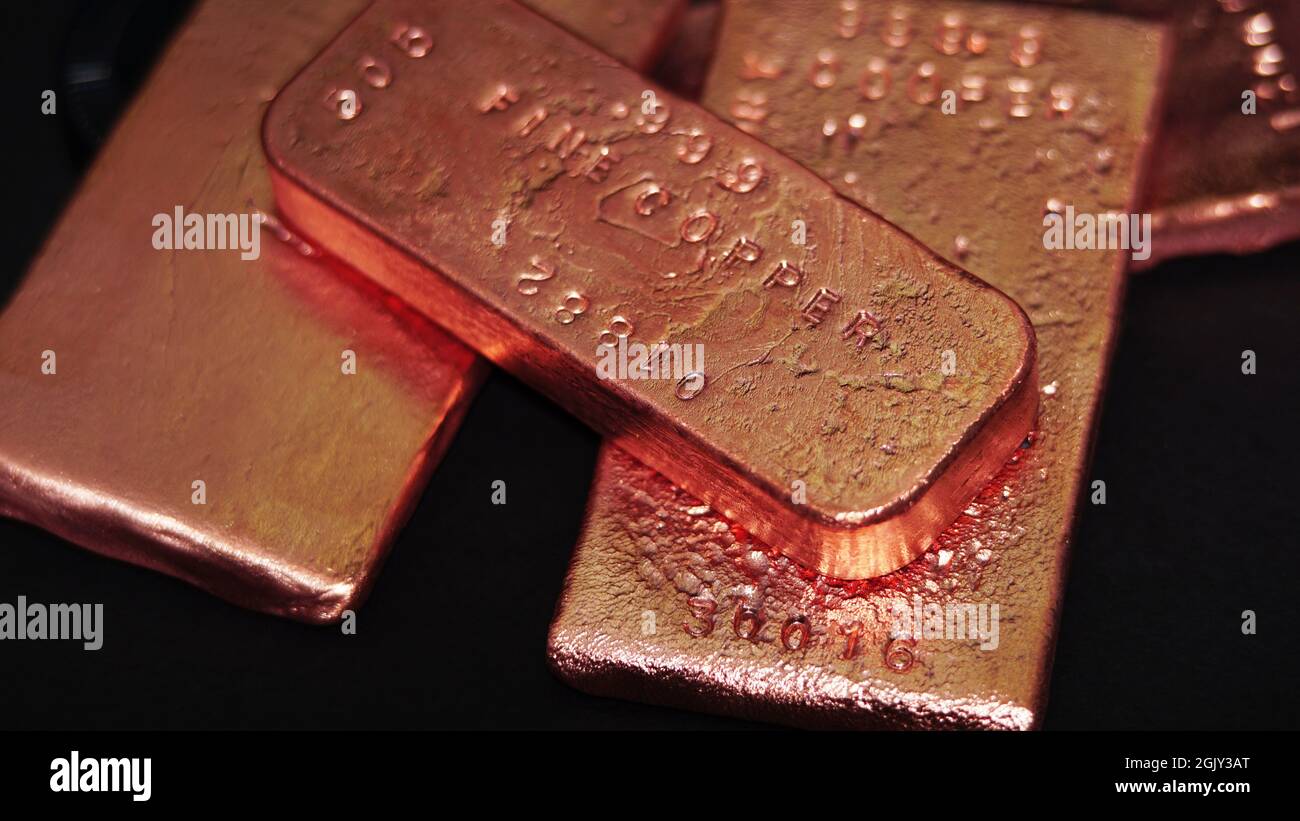 Coins bars hi-res stock photography and images - Alamy
