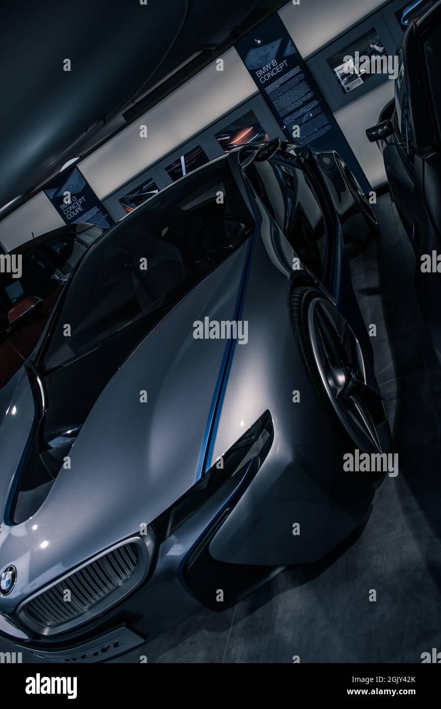 The innovative technology topics of BMW i are in focus: the fully ...