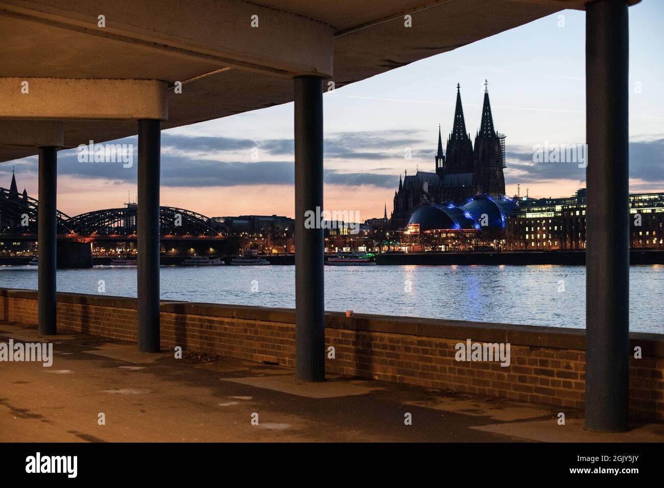 Cologne Cathedral, German architecture, cityscape, art, Rhine river ...