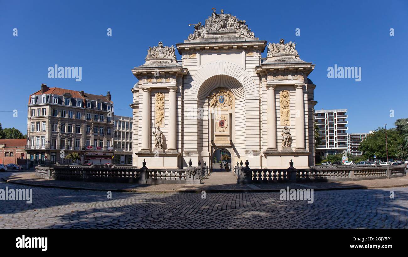 Porte de paris lille hi-res stock photography and images - Alamy