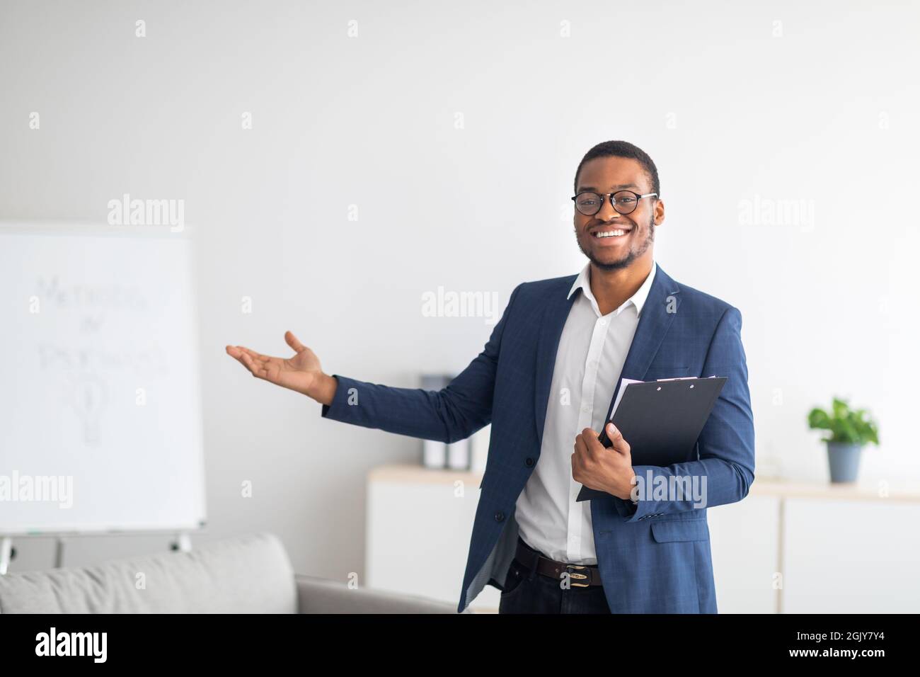 African american psychologist hi-res stock photography and images - Alamy