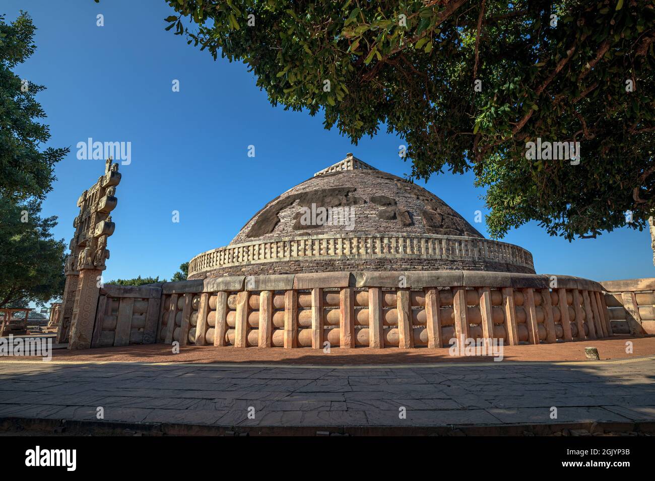 Sanchi Stupa is a Buddhist complex, famous for its Great Stupa, on a ...