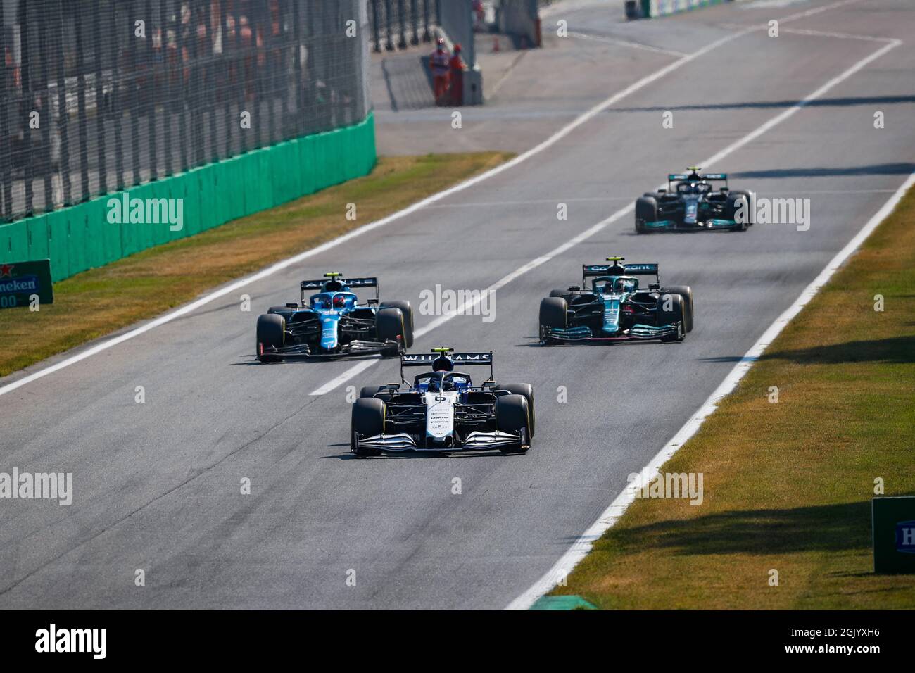 06 LATIFI Nicholas (can), Williams Racing F1 FW43B, 31 OCON Esteban ...