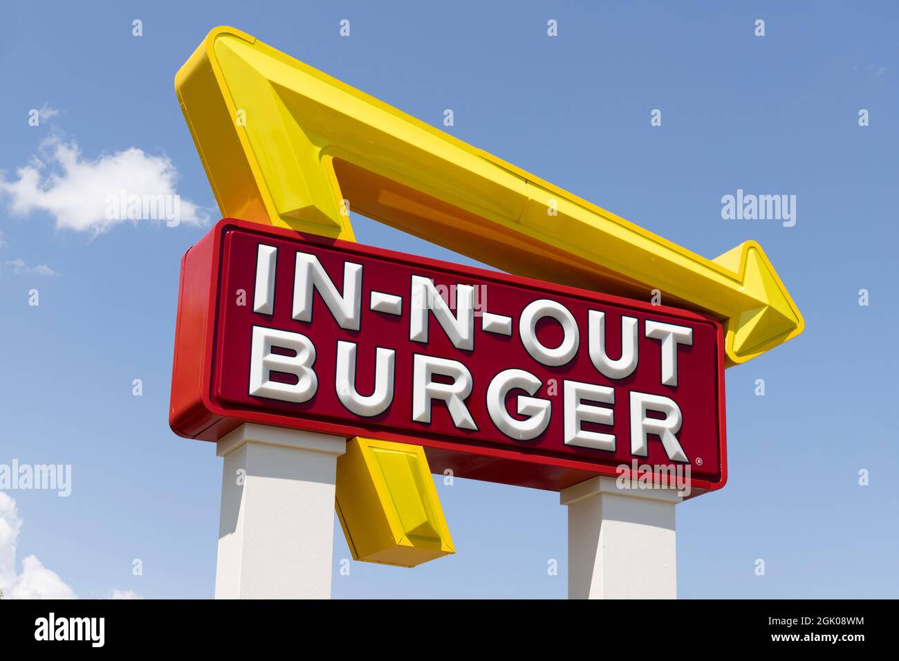 In n out fast food chain sign hi-res stock photography and images - Alamy