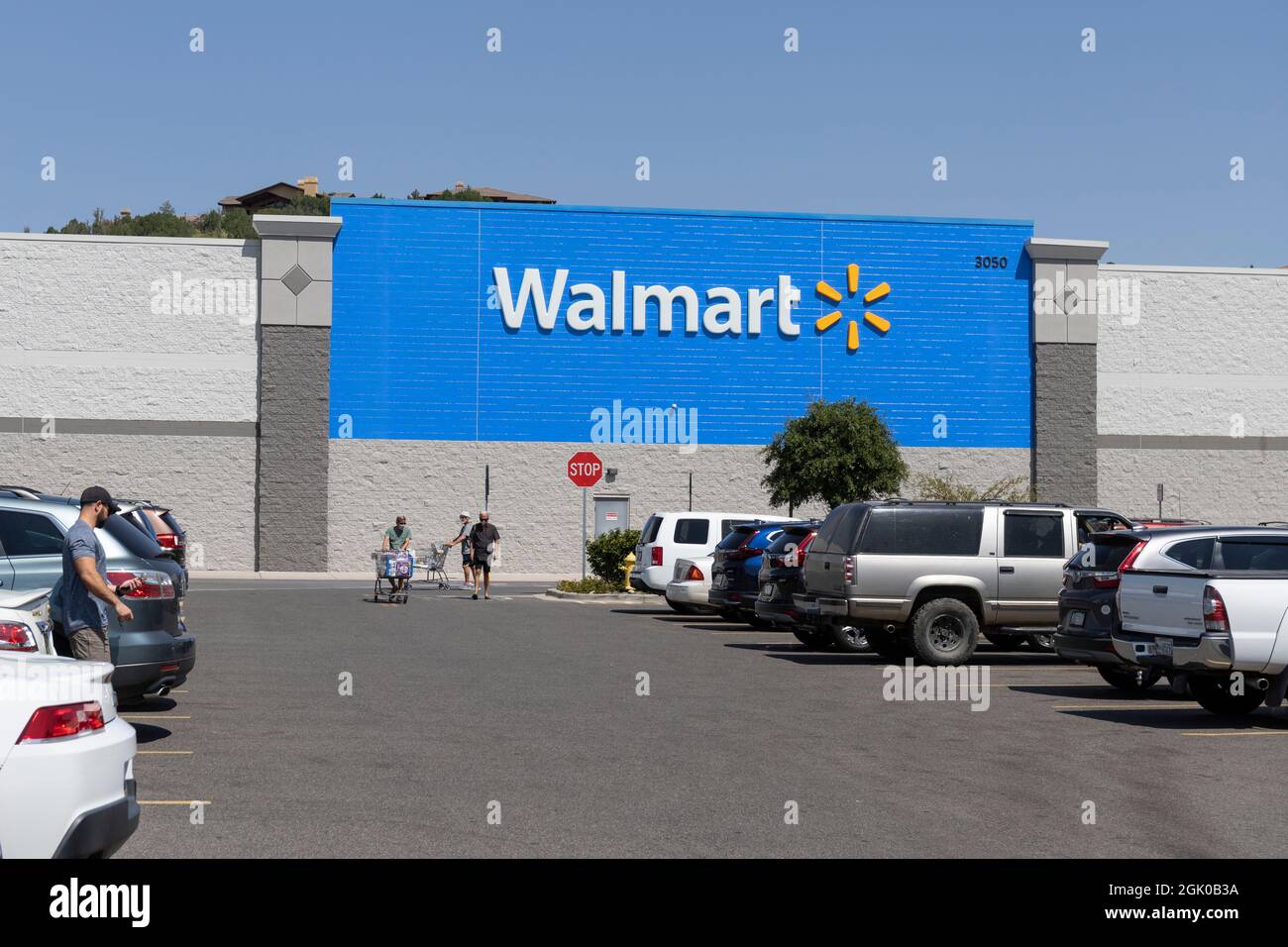 Prescott - Circa September 2021: Walmart Retail Location. Walmart ...