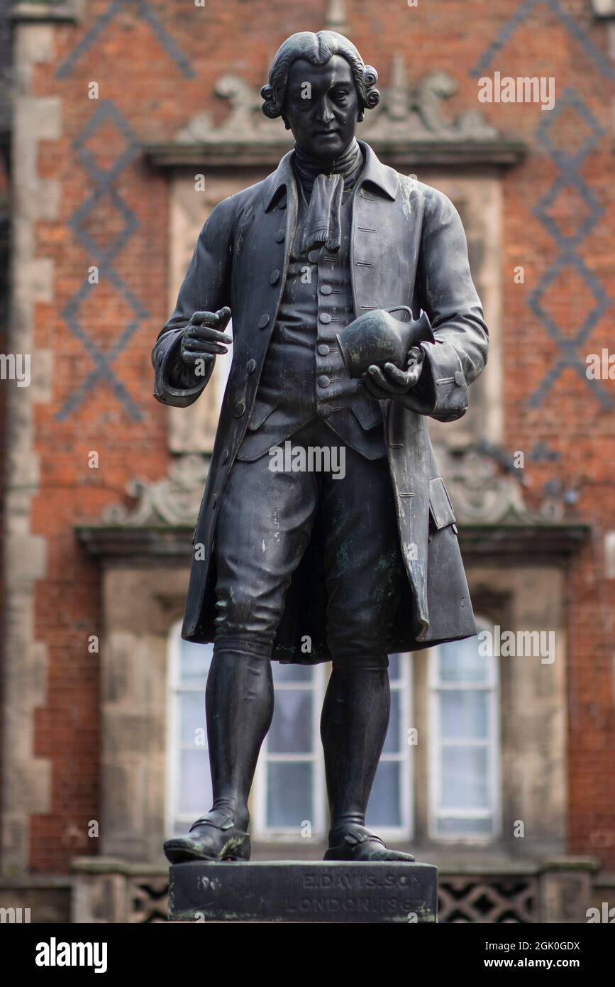 Josiah Wedgwood, English potter. A statue sculpted by Edward Davies and ...