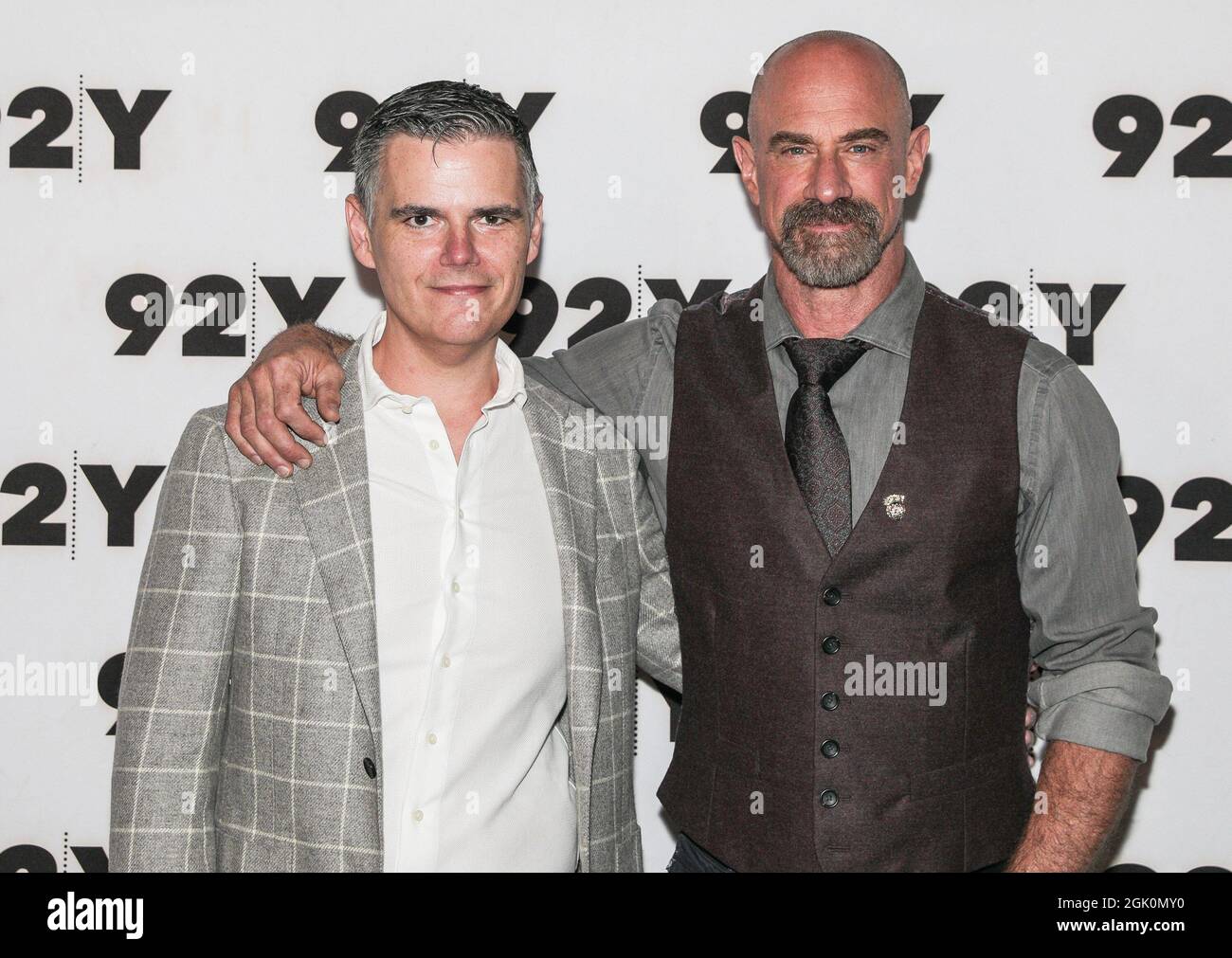 Christopher meloni in conversation with michael ausiello hi-res stock ...