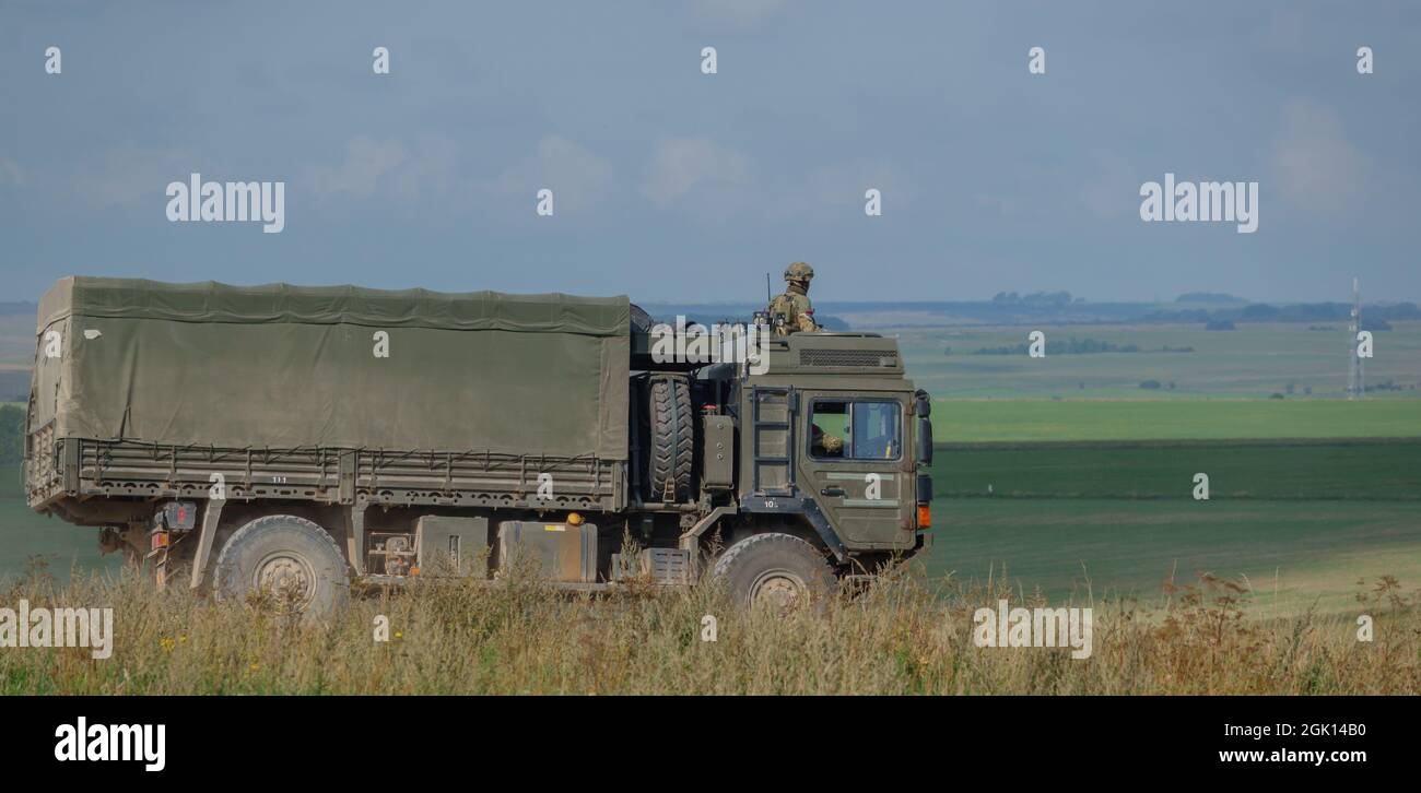 British army MAN SV 4x4 army lorry logistics vehicle truck with soldier ...