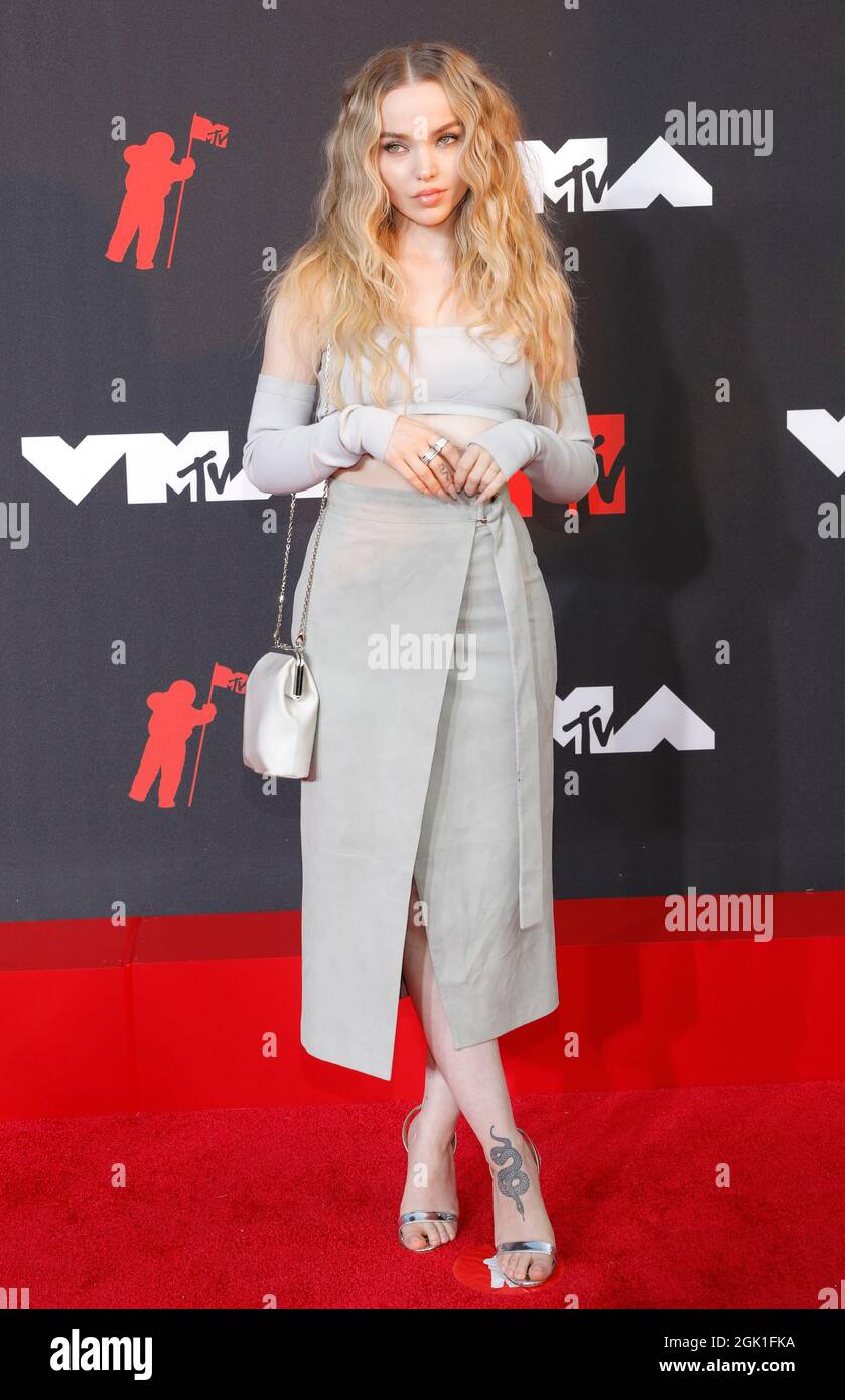 Cameron kelly hi-res stock photography and images - Alamy