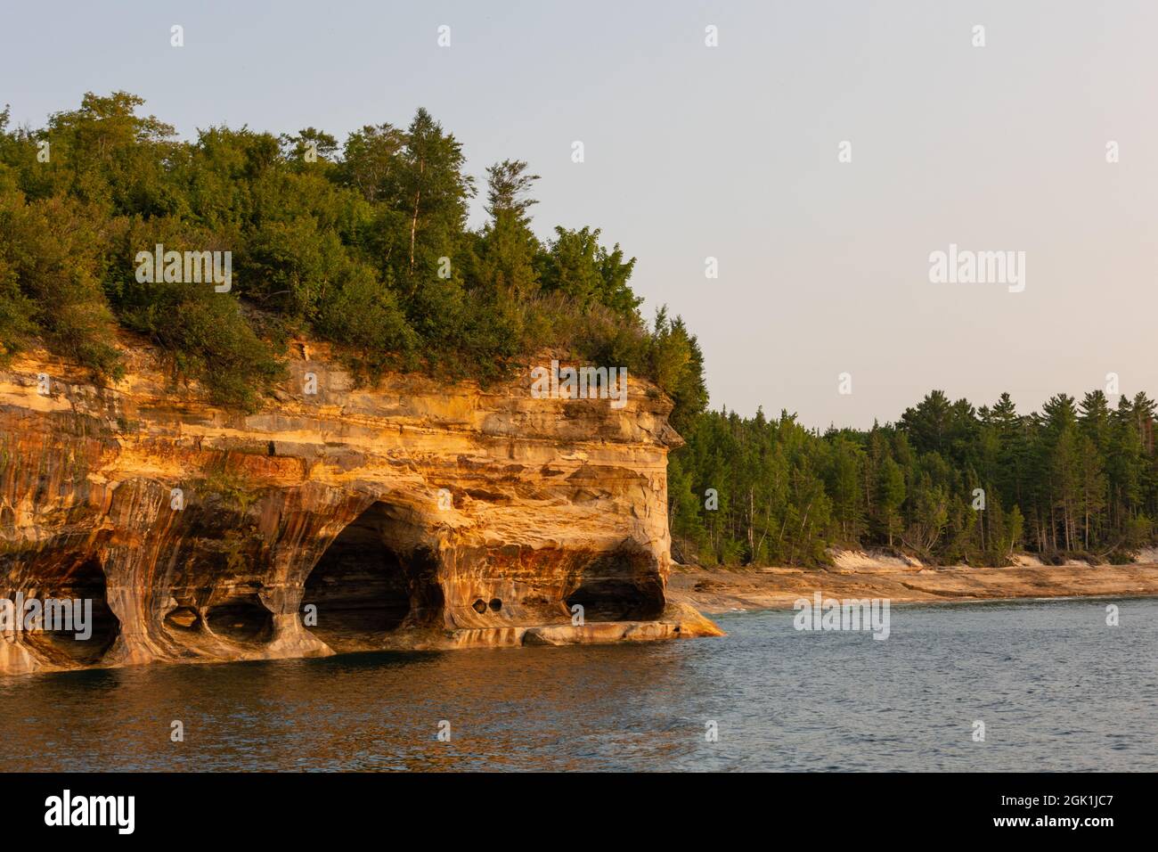 Beautifully colored sea cliffs along Pictured Rocks National Lakeshore ...
